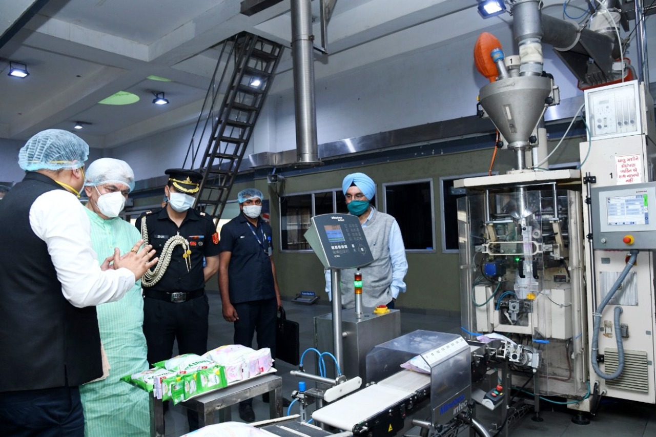 Lt Governor visits AMUL Plant at Anand, Gujarat - Kashmir Indepth
